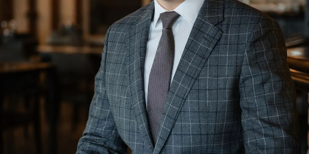 How to choose the right tie for a check suit? – Elegant Men's Attire